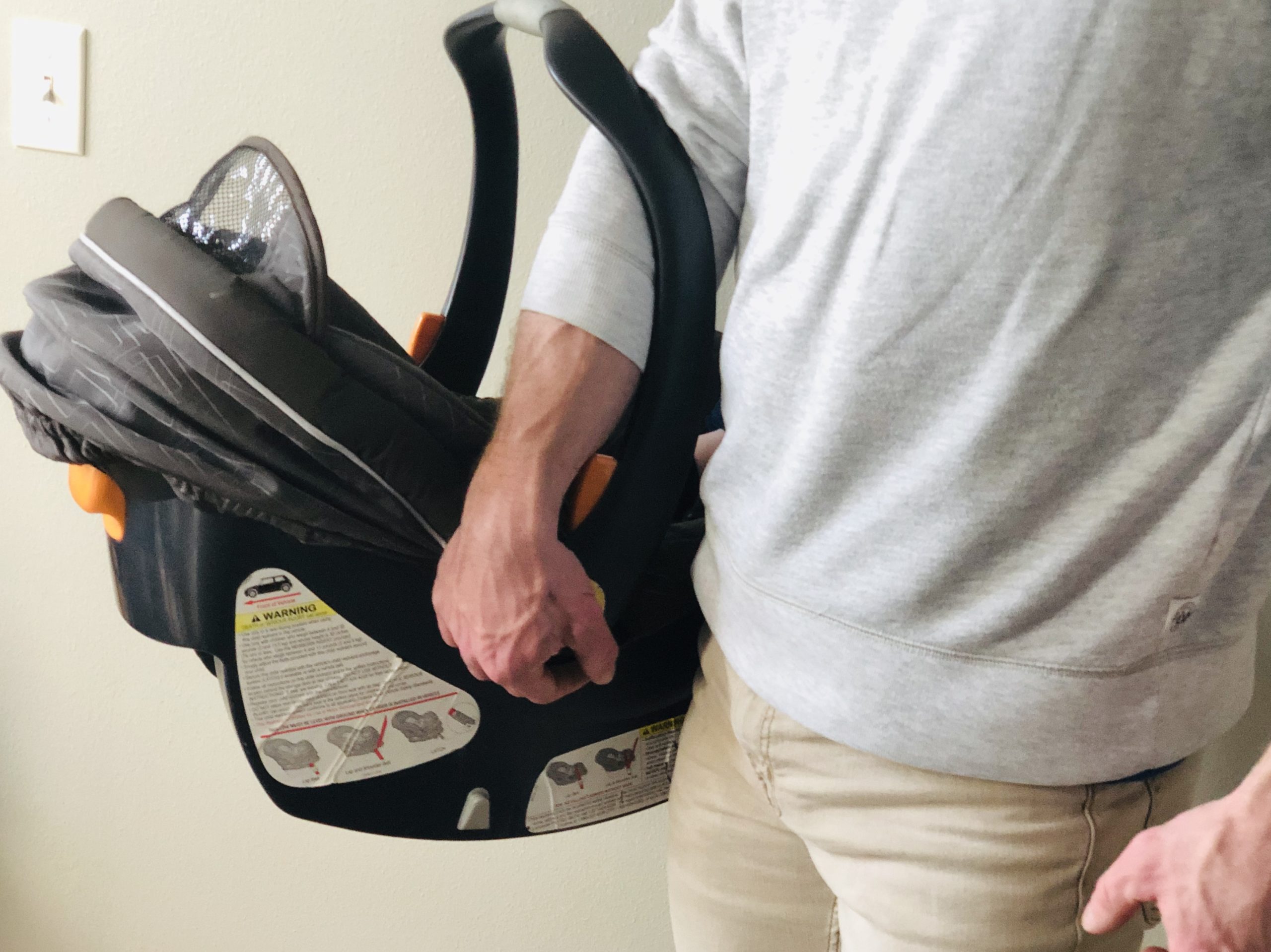 New Parent Lifehack How To Carry A Baby Car Seat Without Causing Back New Parent Lifehack How To Carry A Baby Car Seat Without Causing Back